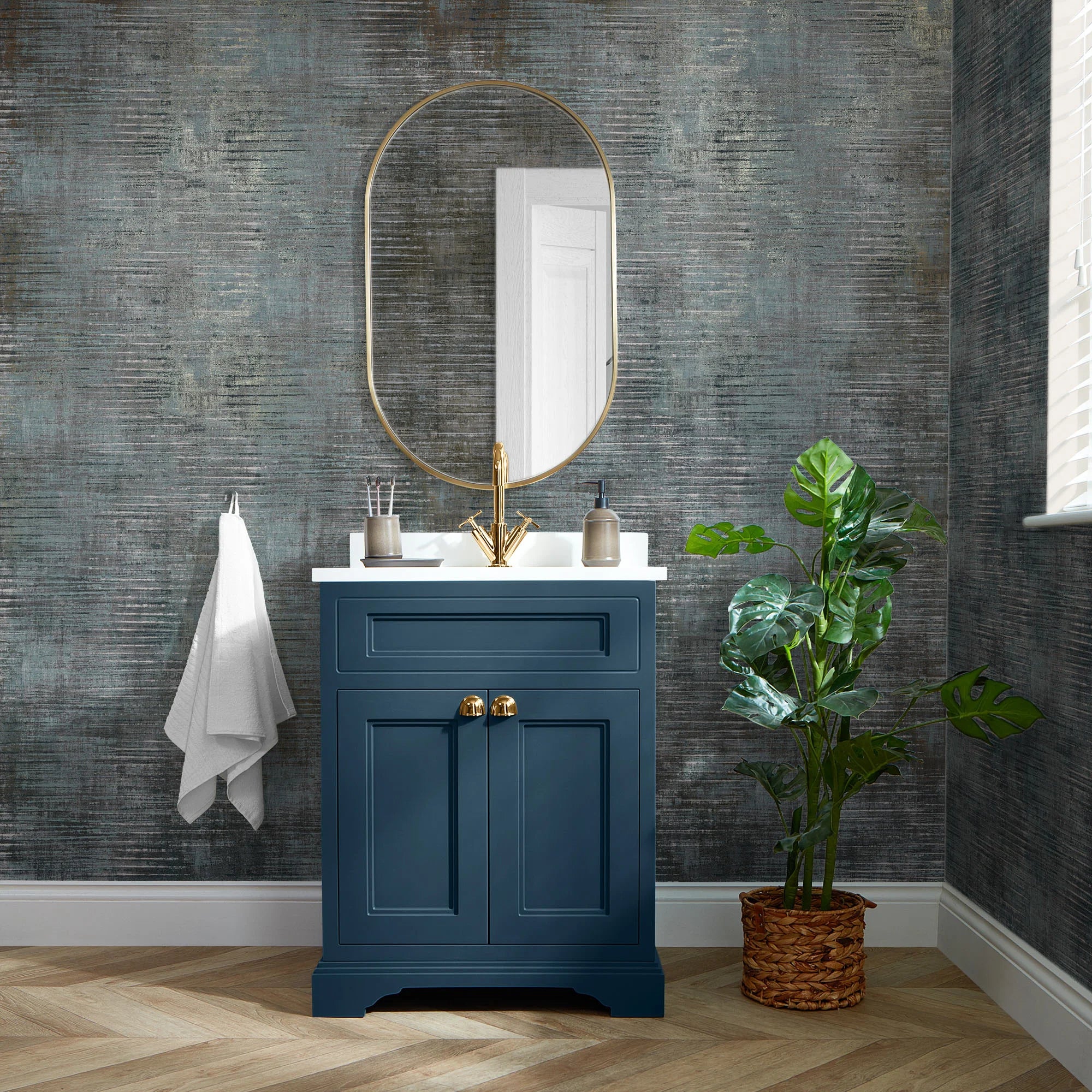 Midtown Wallpaper in Blue – I Love Wallpaper