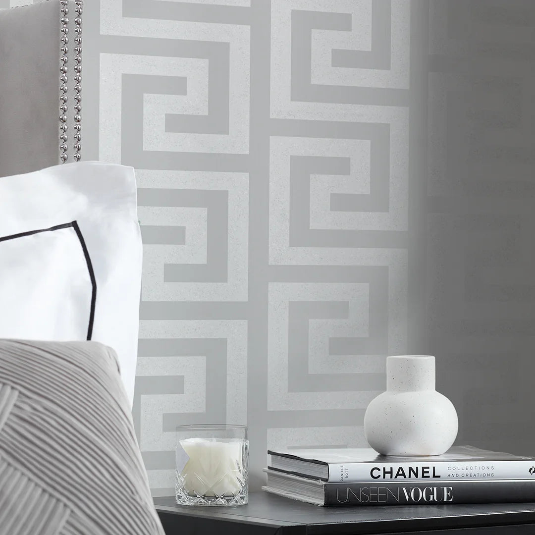 London Greek Key Wallpaper in Silver – I Love Wallpaper
